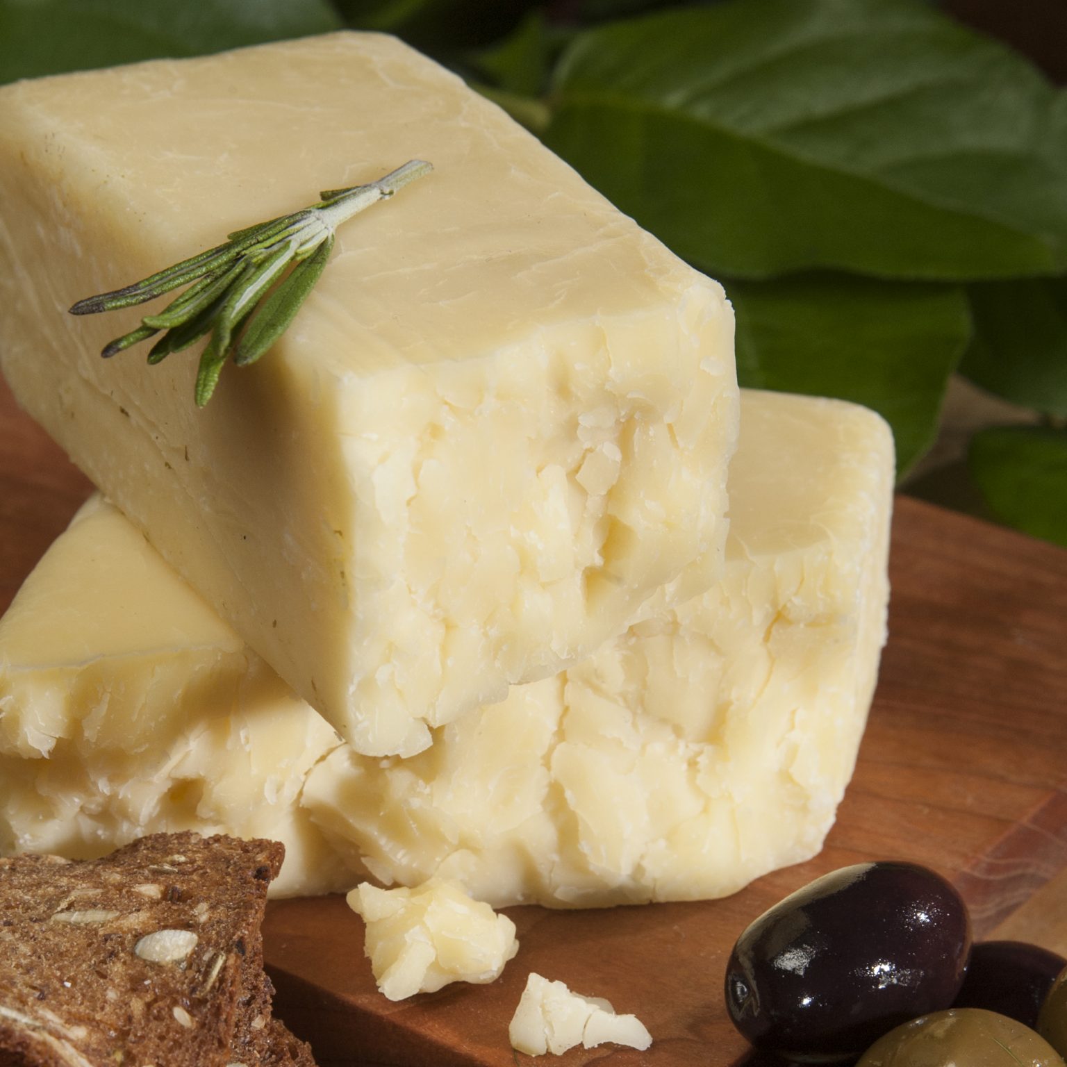 Maple Smoked Cheddar – Grafton Village Cheese